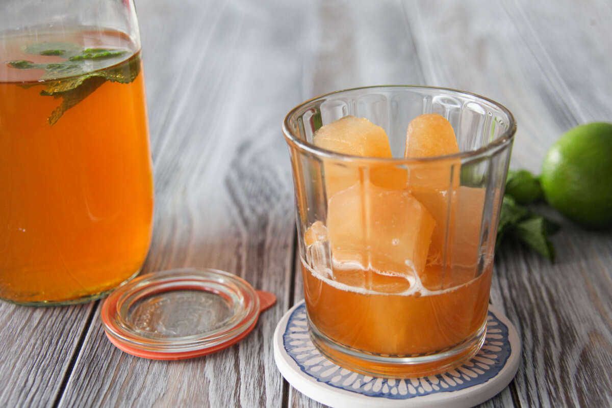 Green Tea and Watermelon Spritzer Recipe - Luzianne Tea