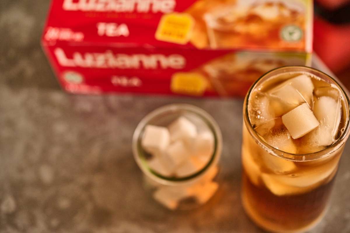 More Ways to Sweeten Iced Tea Than You Can Shake A Candy Swizzle Stick ...