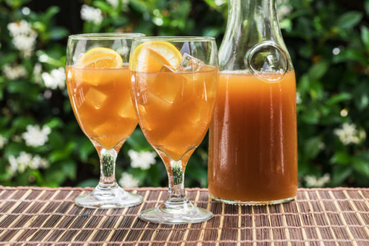 Half & Half Iced Tea and Lemonade Recipe – Luzianne® Tea