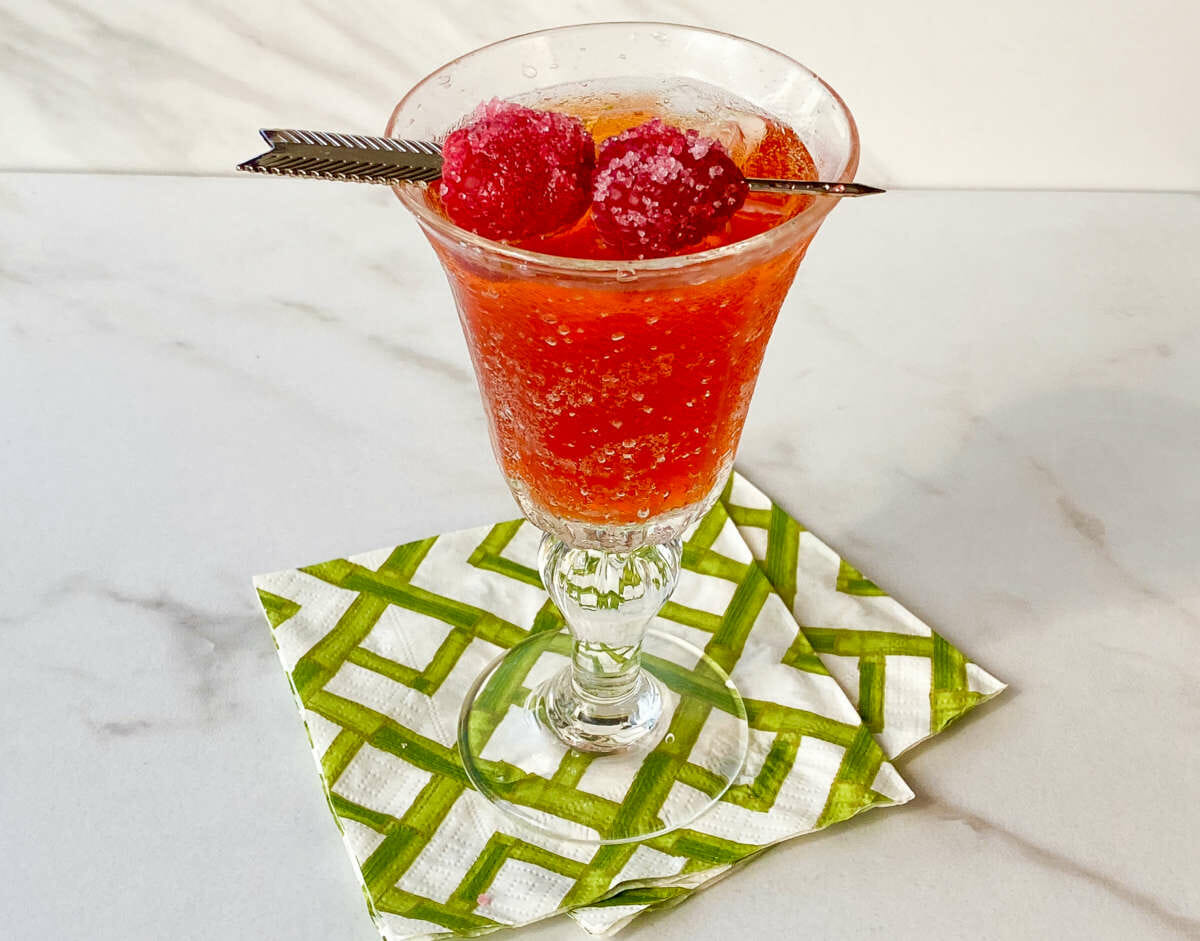 Aperol Raspberry Iced Tea Spritz Recipe - Luzianne Tea
