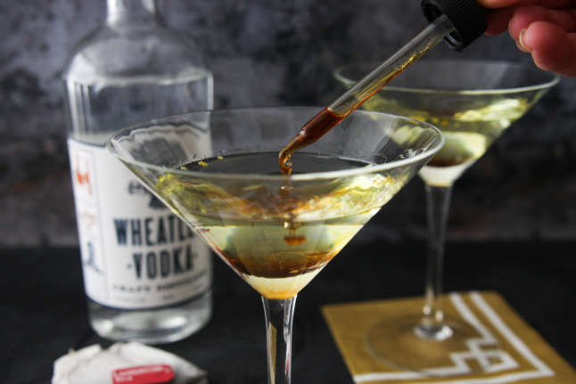 Touchdown Tea-tini Sweet Tea Cocktail Recipe – Luzianne® Tea