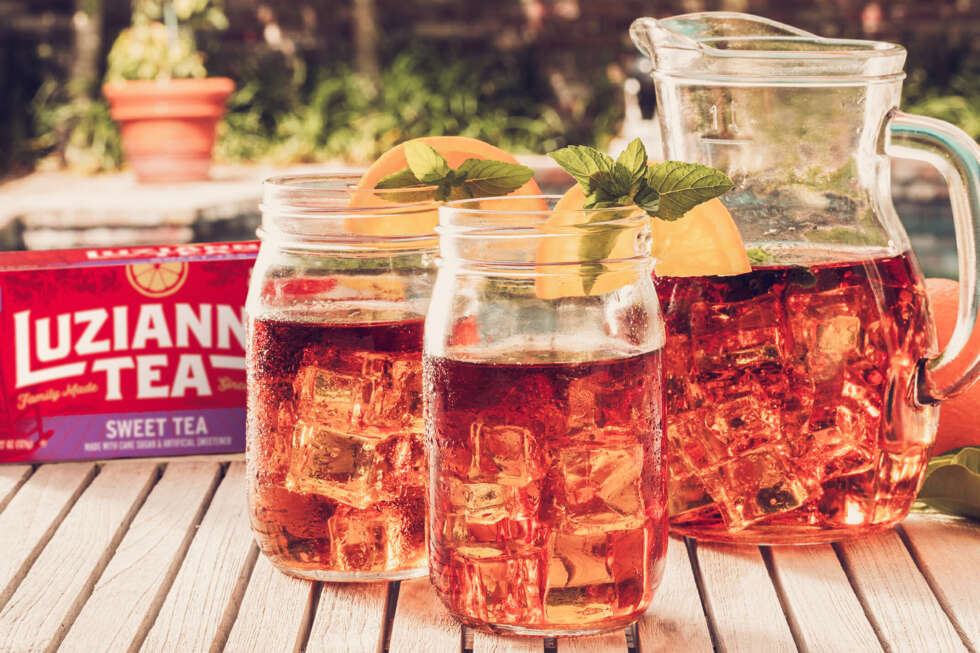 Southern Style Sweet Tea Recipe - Luzianne Tea