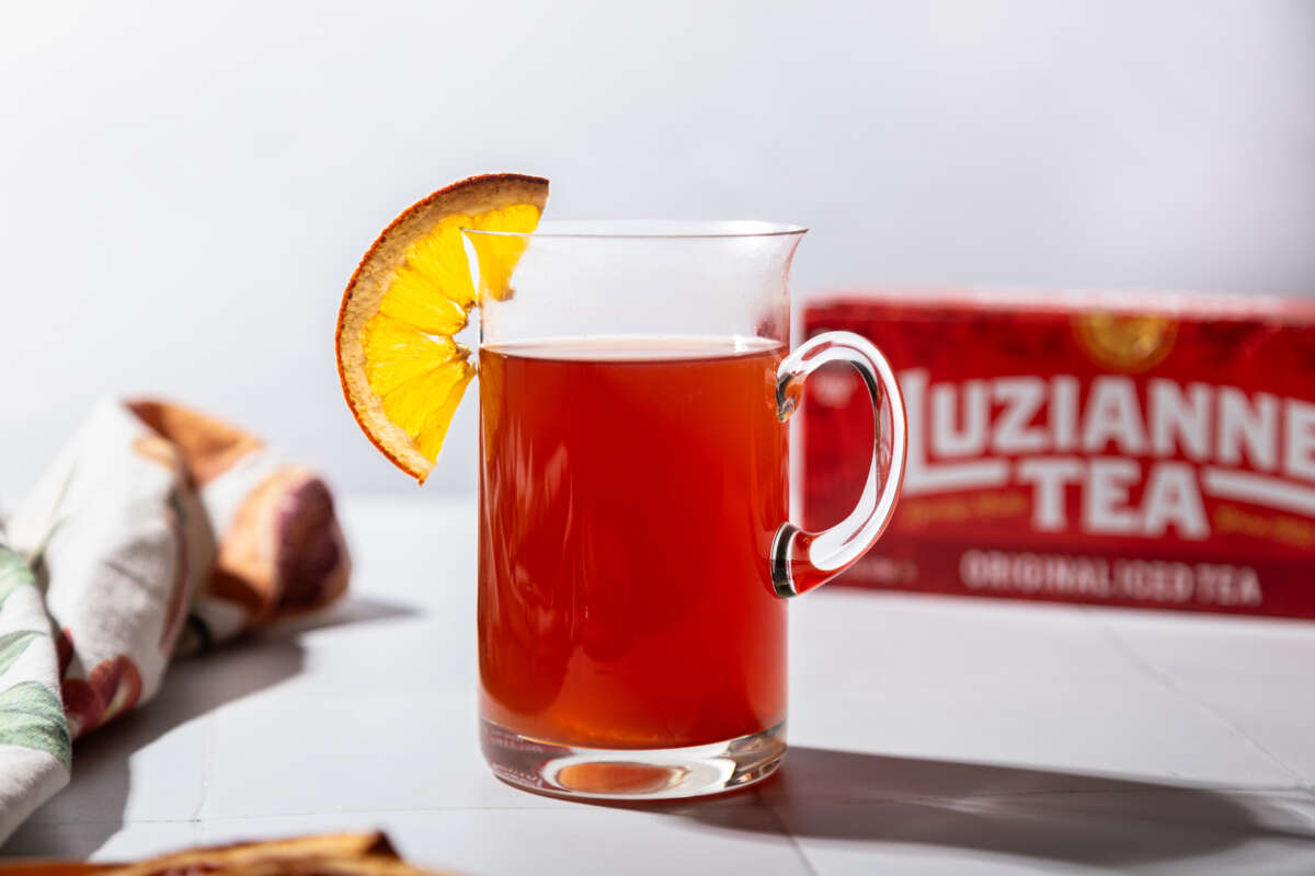 Cranberry Tea Mock Toddy Recipe - Luzianne Tea