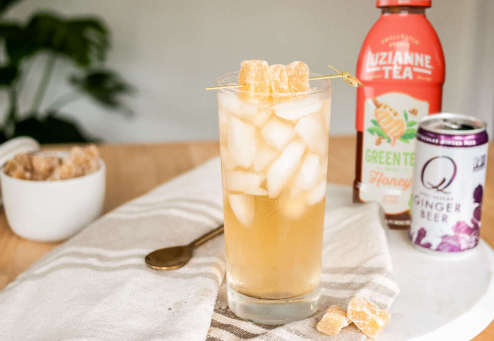 Southern Style Sweet Tea Recipe - Luzianne Tea